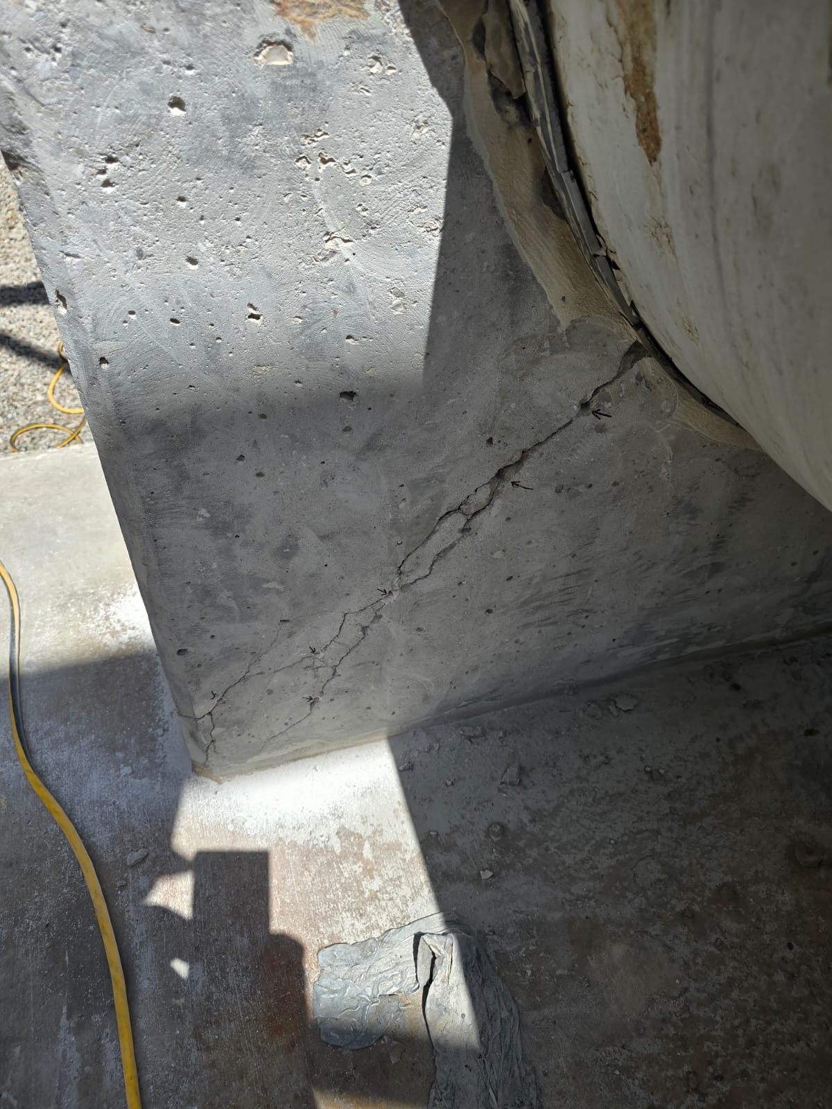 Belzona Super wrap on a concrete stand for a pipe at a power station